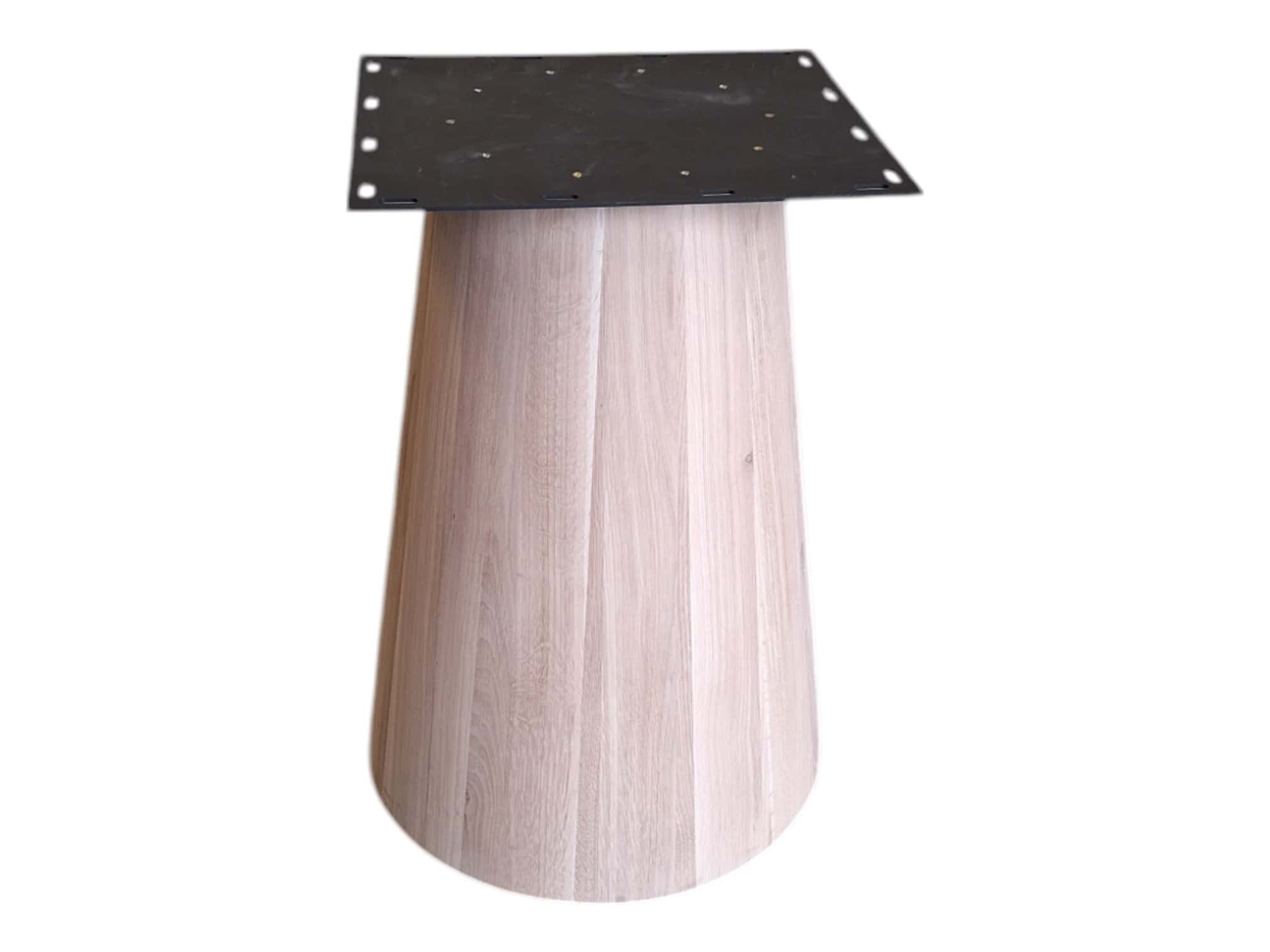 Eikenhouten onderstel rond (conisch) - jouwhoutentafel.nl